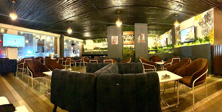 The Balcon restaurant and cafe | ويلب